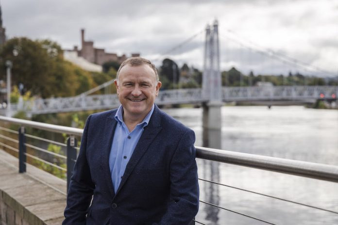 Drew Hendry MP Challenges Chancellor Over the Cost of Living Crisis ...